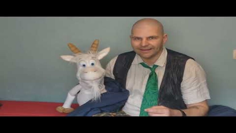 Book Goat and the 7 wolves? Directly on ShowBird.com!